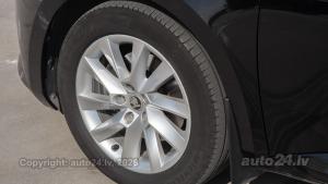 Black Skoda SuperB 2023 in Tallinn, with an engine capacity of 1.50 L and mileage of 59 thousand km for 24900 €, photo 11 on AUTOMOTO.COM.LV