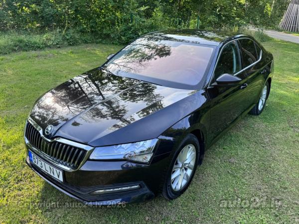 Black Skoda SuperB 2023 in Tallinn, with an engine capacity of 1.50 L and mileage of 135 thousand km for 23390 €, photo 2 on AUTOMOTO.COM.LV