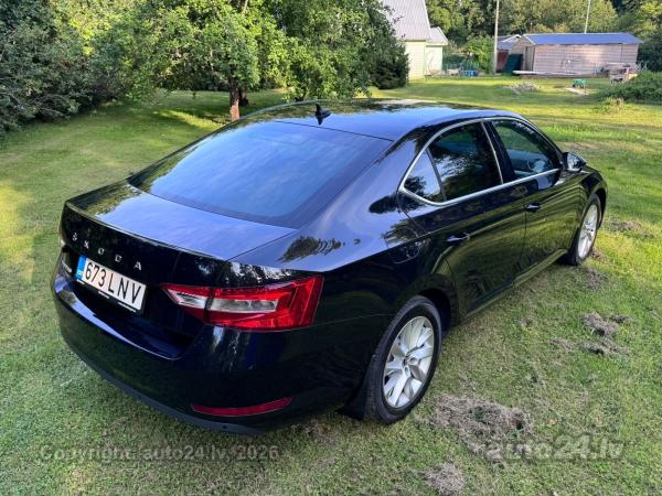 Black Skoda SuperB 2023 in Tallinn, with an engine capacity of 1.50 L and mileage of 135 thousand km for 23390 €, photo 4 on AUTOMOTO.COM.LV