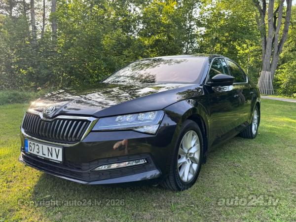Black Skoda SuperB 2023 in Tallinn, with an engine capacity of 1.50 L and mileage of 135 thousand km for 23390 €, photo 6 on AUTOMOTO.COM.LV