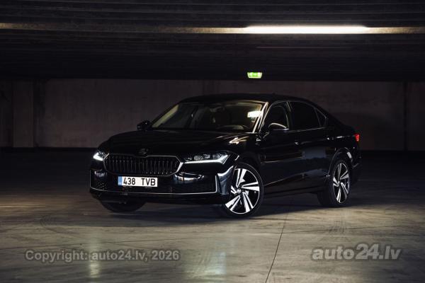 Melns Skoda SuperB 2024 Tallina, ar dzinēja tilpumu 2.00 L un nobraukumu 43 tūkst. km par 45500 €, foto 1 vietnē AUTOMOTO.COM.LV