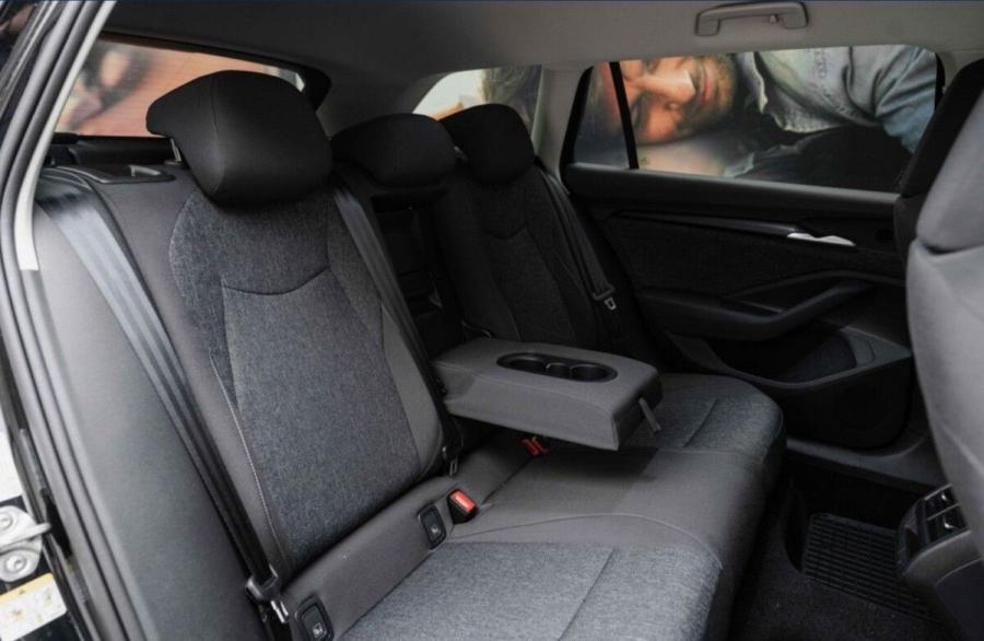 Black Skoda SuperB 2026 in Peetri, with an engine capacity of 2.00 L and mileage of 13 thousand km for 35960 €, photo 11 on AUTOMOTO.COM.LV