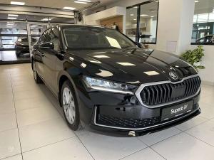 Melns Skoda SuperB 2026 Kauņa, ar dzinēja tilpumu 1.50 L un nobraukumu 0 tūkst. km par 39900 €, foto 5 vietnē AUTOMOTO.COM.LV