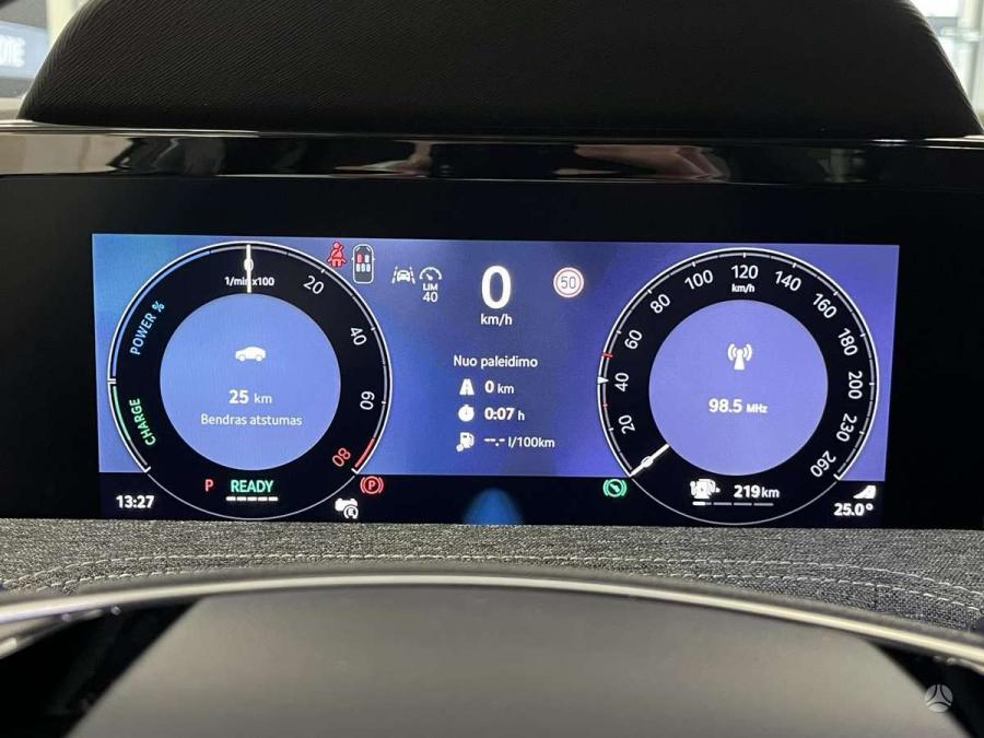 Melns Skoda SuperB 2026 Kauņa, ar dzinēja tilpumu 1.50 L un nobraukumu 0 tūkst. km par 39900 €, foto 18 vietnē AUTOMOTO.COM.LV