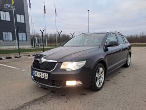 Melns Skoda SuperB 2010 Telšiai, ar dzinēja tilpumu 2.00 L un nobraukumu 370 tūkst. km par 2350 €, foto 4 vietnē AUTOMOTO.COM.LV