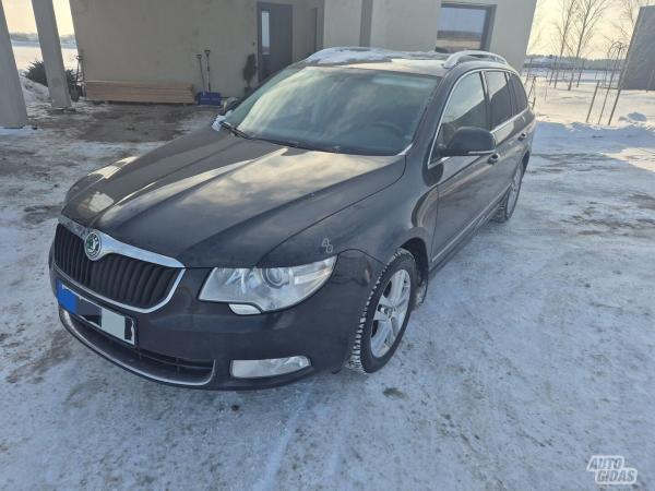 Black Skoda SuperB 2010 in Klaipeda, with an engine capacity of 1.80 L and mileage of 195 thousand km for 4500 €, photo 2 on AUTOMOTO.COM.LV