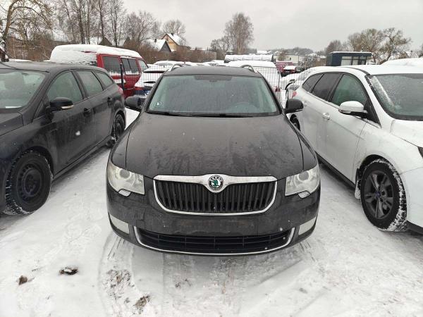 Black Skoda SuperB 2010 in Vilnius, with an engine capacity of 1.80 L and mileage of 240 thousand km for 3350 €, photo 2 on AUTOMOTO.COM.LV