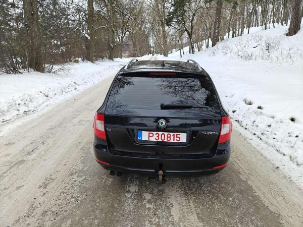 Black Skoda SuperB 2010 in Vilnius, with an engine capacity of 1.80 L and mileage of 250 thousand km for 3200 €, photo 6 on AUTOMOTO.COM.LV