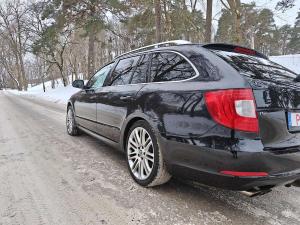 Black Skoda SuperB 2010 in Vilnius, with an engine capacity of 1.80 L and mileage of 250 thousand km for 3200 €, photo 8 on AUTOMOTO.COM.LV
