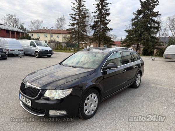 Melns Skoda SuperB 2010 Tartu, ar dzinēja tilpumu 2.00 L un nobraukumu 350 tūkst. km par 4200 €, foto 2 vietnē AUTOMOTO.COM.LV