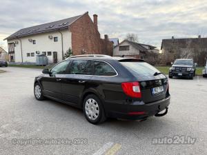 Melns Skoda SuperB 2010 Tartu, ar dzinēja tilpumu 2.00 L un nobraukumu 350 tūkst. km par 4200 €, foto 6 vietnē AUTOMOTO.COM.LV