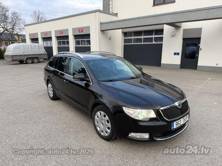 Melns Skoda SuperB 2010 Tartu, ar dzinēja tilpumu 2.00 L un nobraukumu 350 tūkst. km par 4200 €, foto 7 vietnē AUTOMOTO.COM.LV