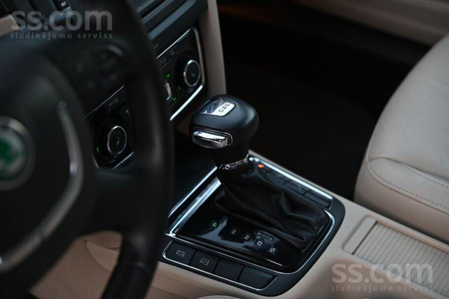 Melns Skoda SuperB 2010 Jelgava, ar dzinēja tilpumu 2.00 L un nobraukumu 230 tūkst. km par 5500 €, foto 10 vietnē AUTOMOTO.COM.LV