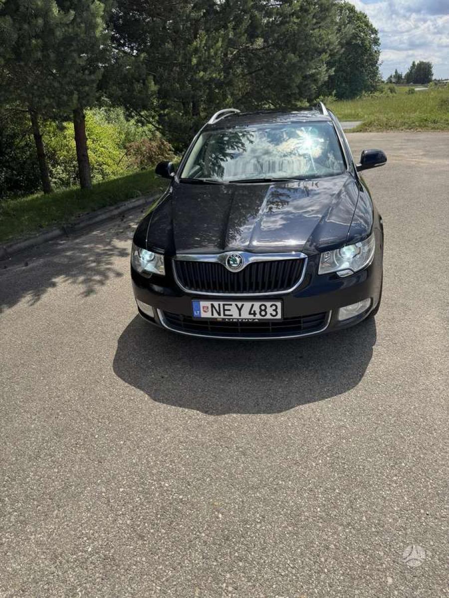 Melns Skoda SuperB 2010 Viļņa, ar dzinēja tilpumu 1.98 L un nobraukumu 310 tūkst. km par 4450 €, foto 3 vietnē AUTOMOTO.COM.LV