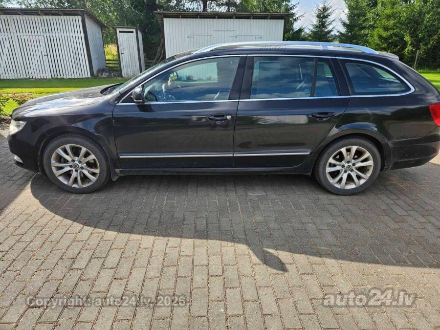 Melns Skoda SuperB 2010 Valga, ar dzinēja tilpumu 2.00 L un nobraukumu 378 tūkst. km par 3500 €, foto 1 vietnē AUTOMOTO.COM.LV