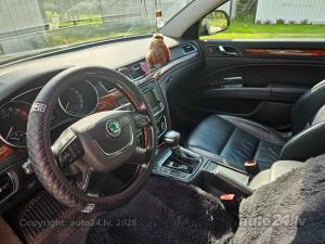 Melns Skoda SuperB 2010 Valga, ar dzinēja tilpumu 2.00 L un nobraukumu 378 tūkst. km par 3500 €, foto 9 vietnē AUTOMOTO.COM.LV