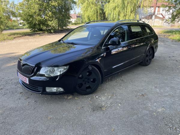 Шкода Суперб 2010 в Шакяй на AUTOMOTO.COM.LV Черный Шкода Суперб 2010 в Шакяй, объемом двигателя 1.80 л и пробегом 209 тыс. км за 3100 €, фото 3 на AUTOMOTO.COM.LV