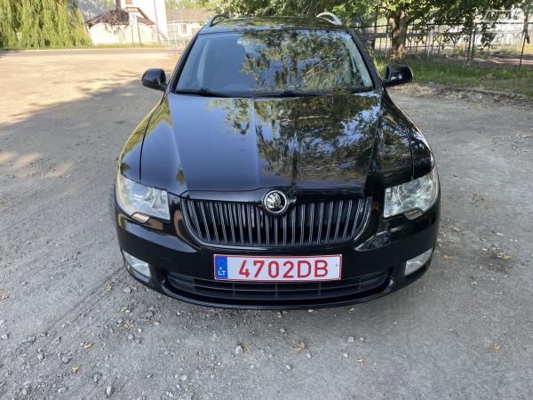 Шкода Суперб 2010 в Шакяй на AUTOMOTO.COM.LV Черный Шкода Суперб 2010 в Шакяй, объемом двигателя 1.80 л и пробегом 209 тыс. км за 3100 €, фото 7 на AUTOMOTO.COM.LV