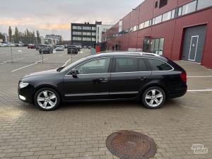 Black Skoda SuperB 2011 in Kaunas, with an engine capacity of 1.60 L and mileage of 400 thousand km for 3950 €, photo 6 on AUTOMOTO.COM.LV