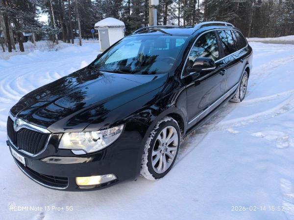Black Skoda SuperB 2011 in Kaunas, with an engine capacity of 2.00 L and mileage of 257 thousand km for 6995 €, photo 4 on AUTOMOTO.COM.LV