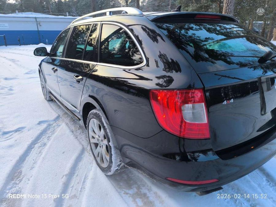 Black Skoda SuperB 2011 in Kaunas, with an engine capacity of 2.00 L and mileage of 257 thousand km for 6995 €, photo 7 on AUTOMOTO.COM.LV