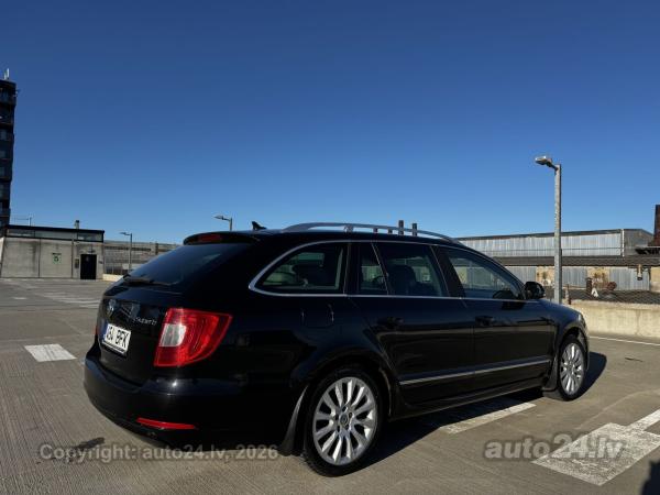 Black Skoda SuperB 2011 in Tallinn, with an engine capacity of 1.80 L and mileage of 216 thousand km for 2200 €, photo 5 on AUTOMOTO.COM.LV