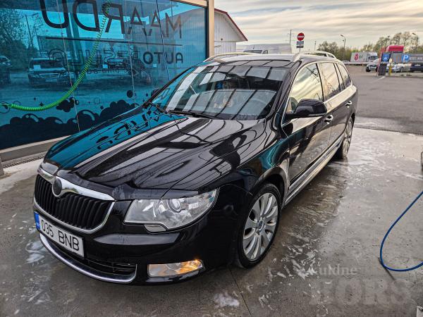 Melns Skoda SuperB 2011 Tallina, ar dzinēja tilpumu 0.00 L un nobraukumu 304 tūkst. km par 5800 €, foto 1 vietnē AUTOMOTO.COM.LV
