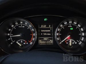 Melns Skoda SuperB 2011 Tallina, ar dzinēja tilpumu 0.00 L un nobraukumu 304 tūkst. km par 5800 €, foto 13 vietnē AUTOMOTO.COM.LV