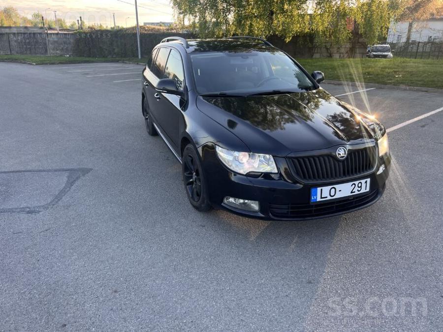 Melns Skoda SuperB 2011 Rīga, ar dzinēja tilpumu 2.00 L un nobraukumu 389 tūkst. km par 3900 €, foto 9 vietnē AUTOMOTO.COM.LV