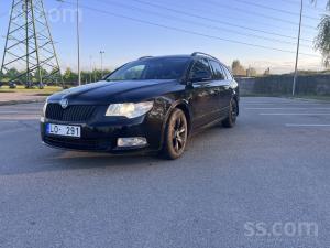 Melns Skoda SuperB 2011 Rīga, ar dzinēja tilpumu 2.00 L un nobraukumu 389 tūkst. km par 3900 €, foto 10 vietnē AUTOMOTO.COM.LV