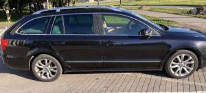 Black Skoda SuperB 2011 in Kaunas, with an engine capacity of 1.97 L and mileage of 370 thousand km for 5900 €, photo 9 on AUTOMOTO.COM.LV