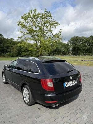 Melns Skoda SuperB 2011 Kauņa, ar dzinēja tilpumu 1.97 L un nobraukumu 320 tūkst. km par 1650 €, foto 8 vietnē AUTOMOTO.COM.LV