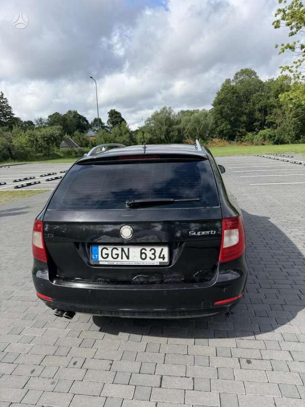 Melns Skoda SuperB 2011 Kauņa, ar dzinēja tilpumu 1.97 L un nobraukumu 320 tūkst. km par 1650 €, foto 8 vietnē AUTOMOTO.COM.LV