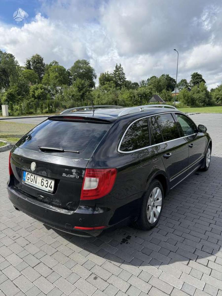 Melns Skoda SuperB 2011 Kauņa, ar dzinēja tilpumu 1.97 L un nobraukumu 320 tūkst. km par 1650 €, foto 10 vietnē AUTOMOTO.COM.LV