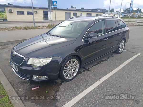 Black Skoda SuperB 2011 in Tallinn, with an engine capacity of 1.80 L and mileage of 323 thousand km for 3600 €, photo 5 on AUTOMOTO.COM.LV