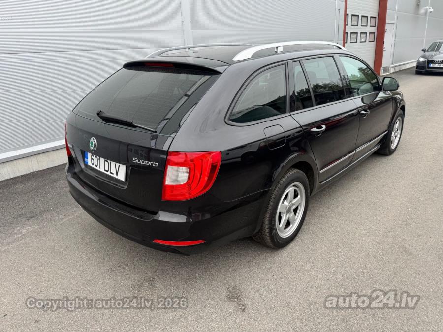 Melns Skoda SuperB 2011 Tallina, ar dzinēja tilpumu 1.80 L un nobraukumu 188 tūkst. km par 4490 €, foto 10 vietnē AUTOMOTO.COM.LV