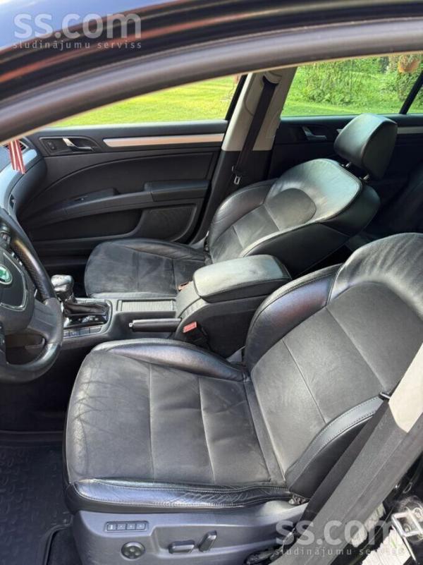 Melns Skoda SuperB 2011 Rīga, ar dzinēja tilpumu 2.00 L un nobraukumu 390 tūkst. km par 3300 €, foto 7 vietnē AUTOMOTO.COM.LV