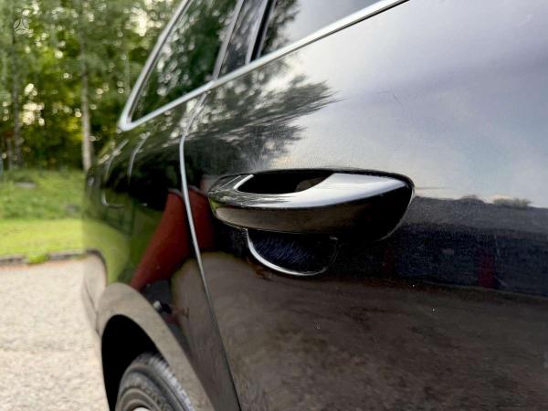 Melns Skoda SuperB 2011 Viļņa, ar dzinēja tilpumu 2.00 L un nobraukumu 286 tūkst. km par 4400 €, foto 9 vietnē AUTOMOTO.COM.LV