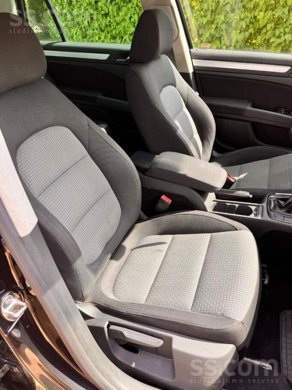 Melns Skoda SuperB 2011 Kuldīga, ar dzinēja tilpumu 2.00 L un nobraukumu 366 tūkst. km par 4200 €, foto 8 vietnē AUTOMOTO.COM.LV