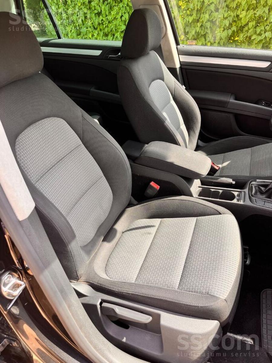 Melns Skoda SuperB 2011 Kuldīga, ar dzinēja tilpumu 2.00 L un nobraukumu 366 tūkst. km par 4200 €, foto 9 vietnē AUTOMOTO.COM.LV