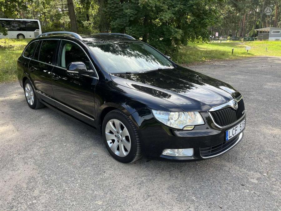 Melns Skoda SuperB 2011 Kauņa, ar dzinēja tilpumu 1.60 L un nobraukumu 345 tūkst. km par 4000 €, foto 3 vietnē AUTOMOTO.COM.LV