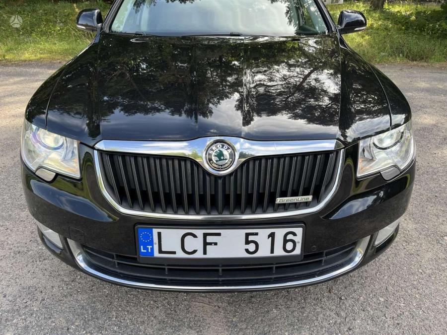 Melns Skoda SuperB 2011 Kauņa, ar dzinēja tilpumu 1.60 L un nobraukumu 345 tūkst. km par 4000 €, foto 7 vietnē AUTOMOTO.COM.LV