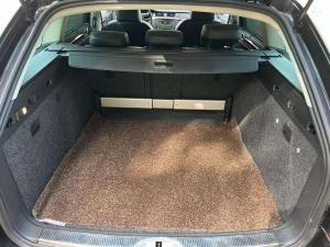 Melns Skoda SuperB 2011 Kauņa, ar dzinēja tilpumu 1.60 L un nobraukumu 345 tūkst. km par 4000 €, foto 12 vietnē AUTOMOTO.COM.LV