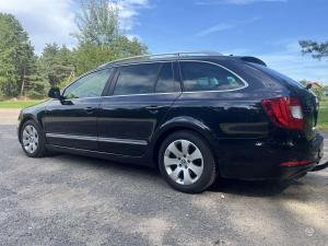 Melns Skoda SuperB 2011 Kauņa, ar dzinēja tilpumu 1.60 L un nobraukumu 345 tūkst. km par 4000 €, foto 15 vietnē AUTOMOTO.COM.LV