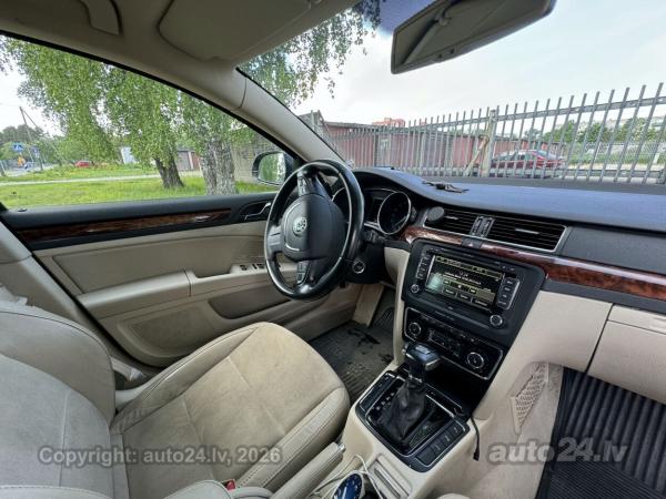 Melns Skoda SuperB 2011 Tallina, ar dzinēja tilpumu 3.60 L un nobraukumu 266 tūkst. km par 3600 €, foto 10 vietnē AUTOMOTO.COM.LV