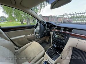 Черный Шкода Суперб 2011 в Таллин, объемом двигателя 3.60 л и пробегом 266 тыс. км за 3600 €, фото 11 на AUTOMOTO.COM.LV