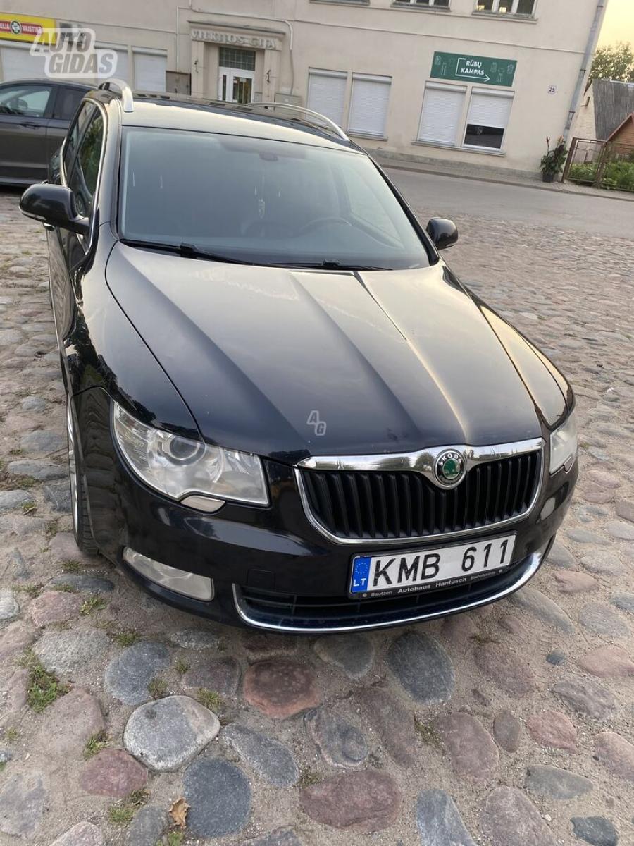 Melns Skoda SuperB 2011 Kauņa, ar dzinēja tilpumu 2.00 L un nobraukumu 360 tūkst. km par 3450 €, foto 3 vietnē AUTOMOTO.COM.LV