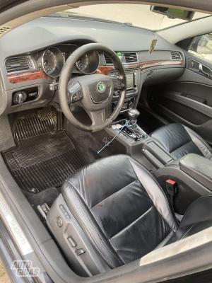 Melns Skoda SuperB 2011 Kauņa, ar dzinēja tilpumu 2.00 L un nobraukumu 360 tūkst. km par 3450 €, foto 6 vietnē AUTOMOTO.COM.LV