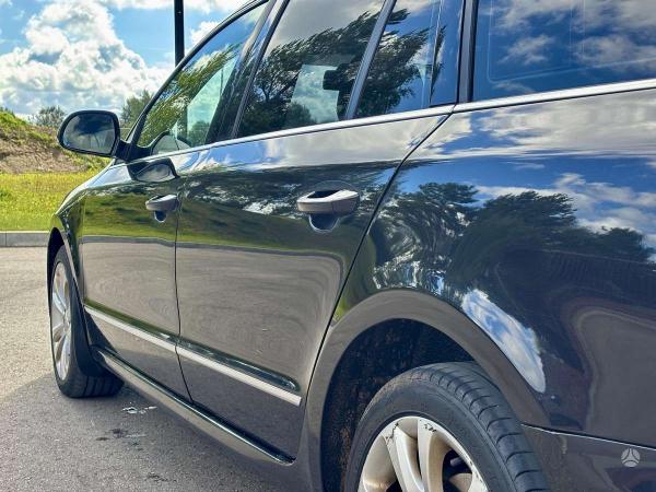 Melns Skoda SuperB 2011 Viļņa, ar dzinēja tilpumu 1.97 L un nobraukumu 370 tūkst. km par 4600 €, foto 5 vietnē AUTOMOTO.COM.LV