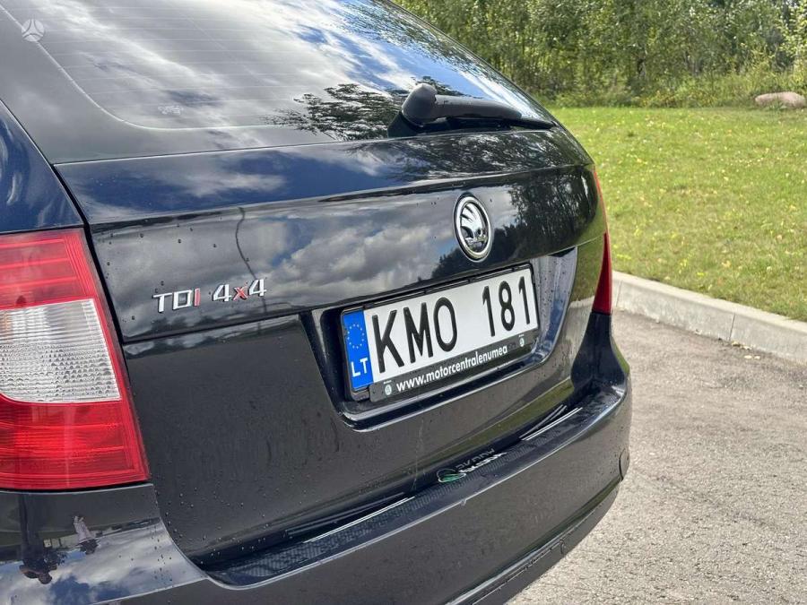 Melns Skoda SuperB 2011 Viļņa, ar dzinēja tilpumu 1.97 L un nobraukumu 370 tūkst. km par 4600 €, foto 6 vietnē AUTOMOTO.COM.LV